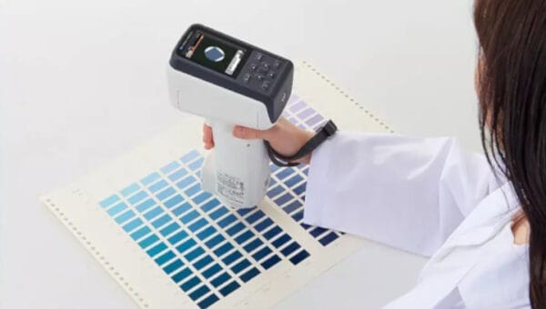 Konica Minolta: Tragbare Lösung für die Farbmessung